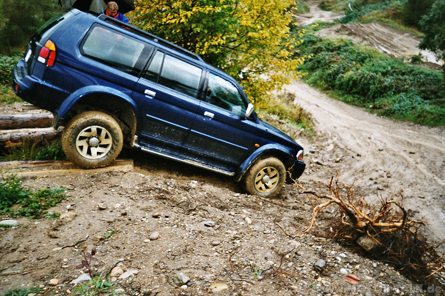 Mitsubishi Pajero Sport (K90) 2.5 TD (99 Hp)